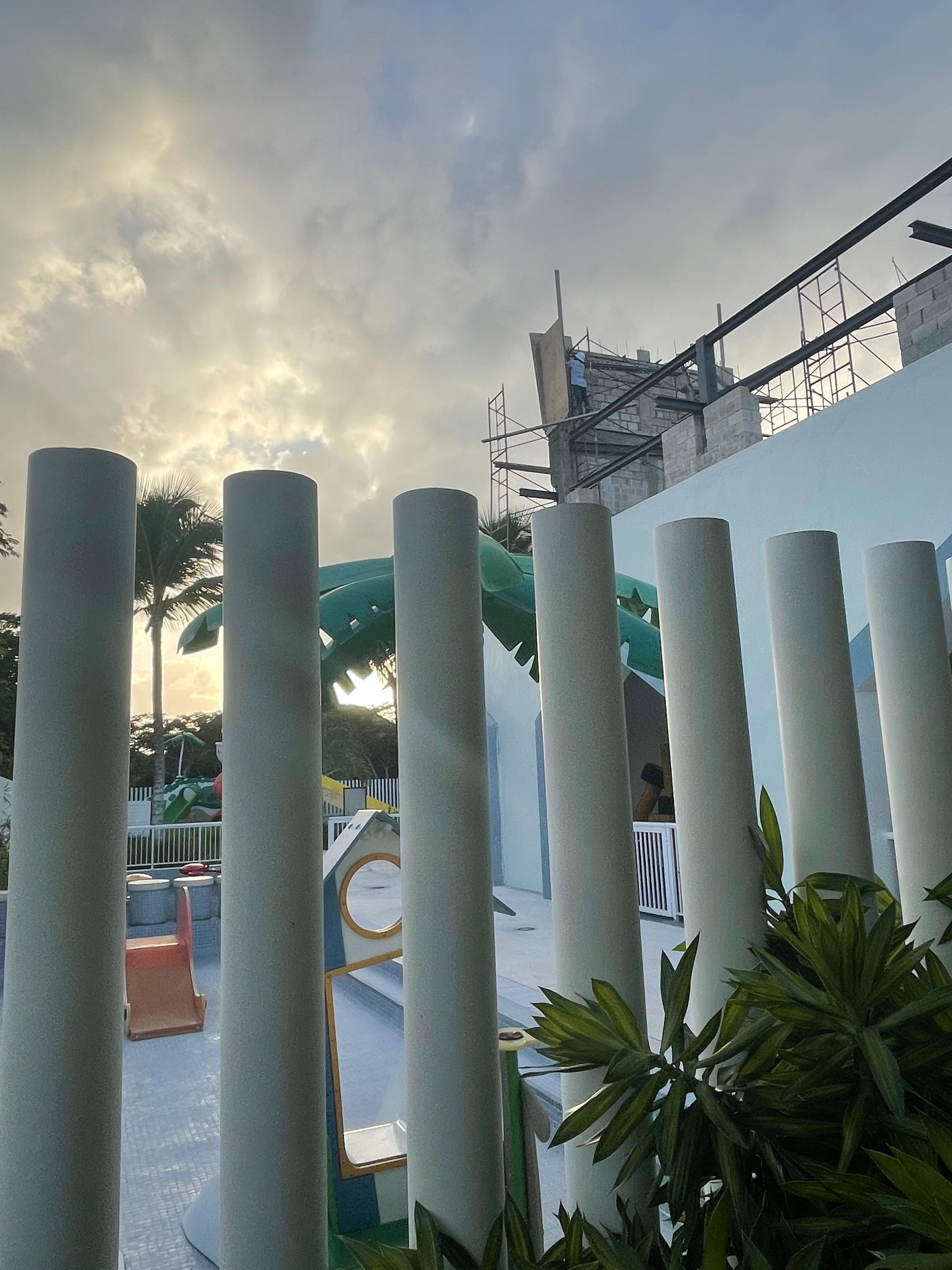 Kids pool / play area closed due to construction