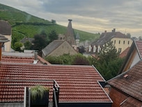 Utsikten från rummet på andra våningen