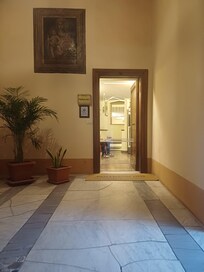 Entrance to reception