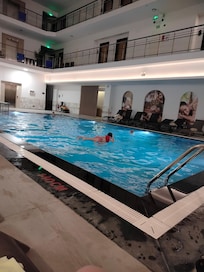 Havuz ısıtma ve su sicakligi bu kış şartları için çok iyi