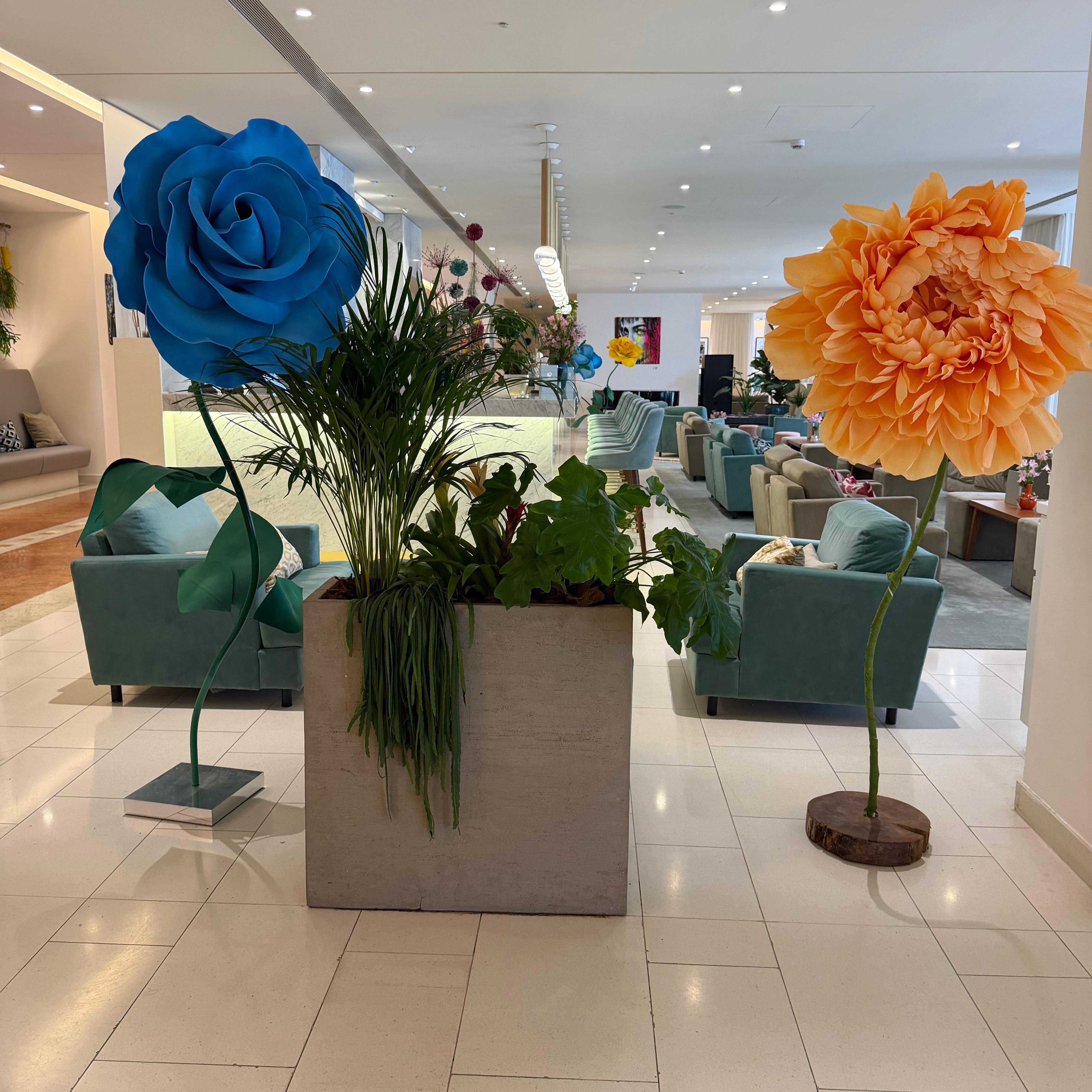 The lobby was gorgeous and the staff couldn’t I’ve been more attentive. 