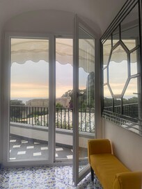 From the bed to the balcony sun sun sun