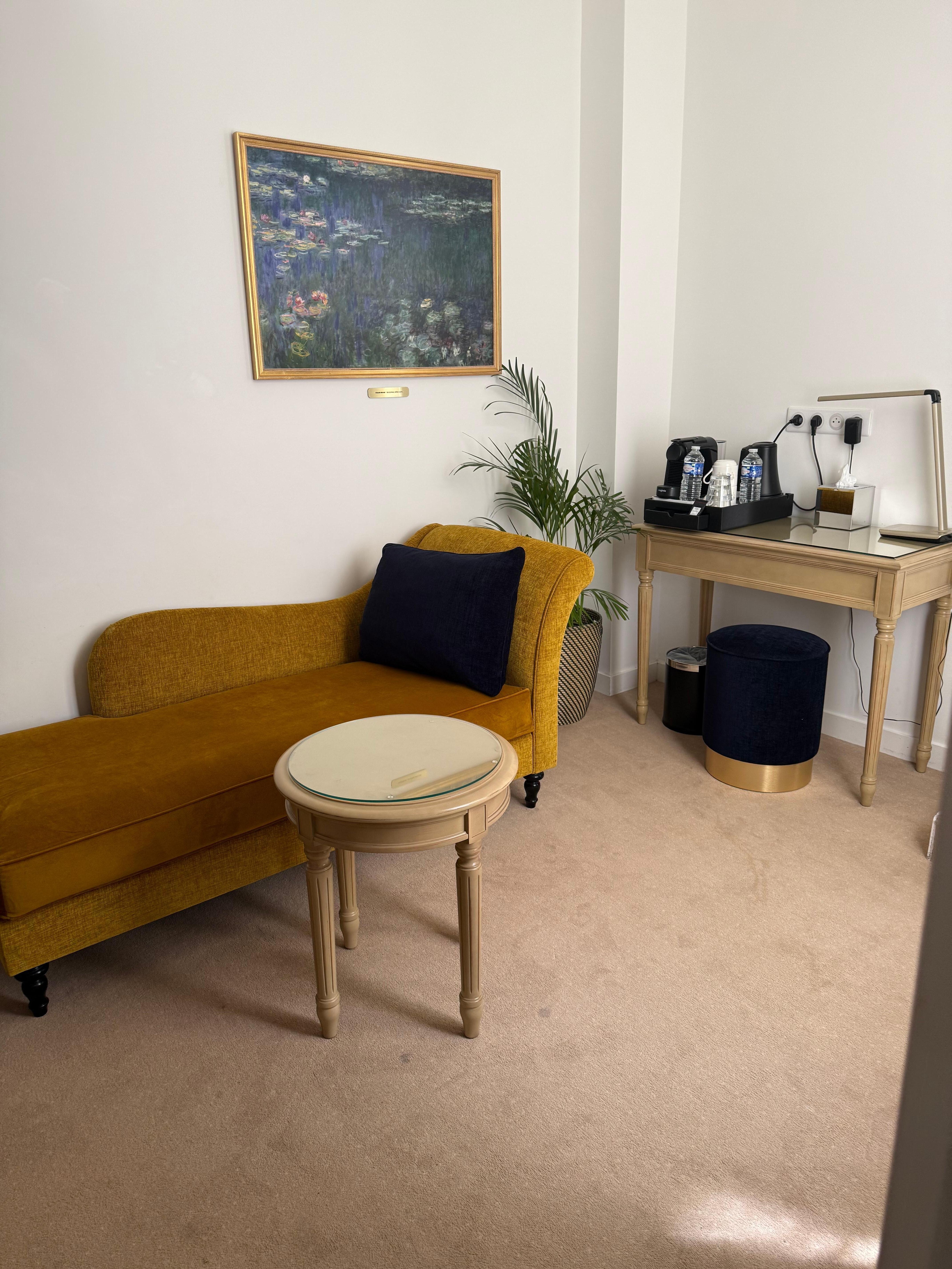 Nice suite