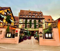 Front door that warms Welcomes you