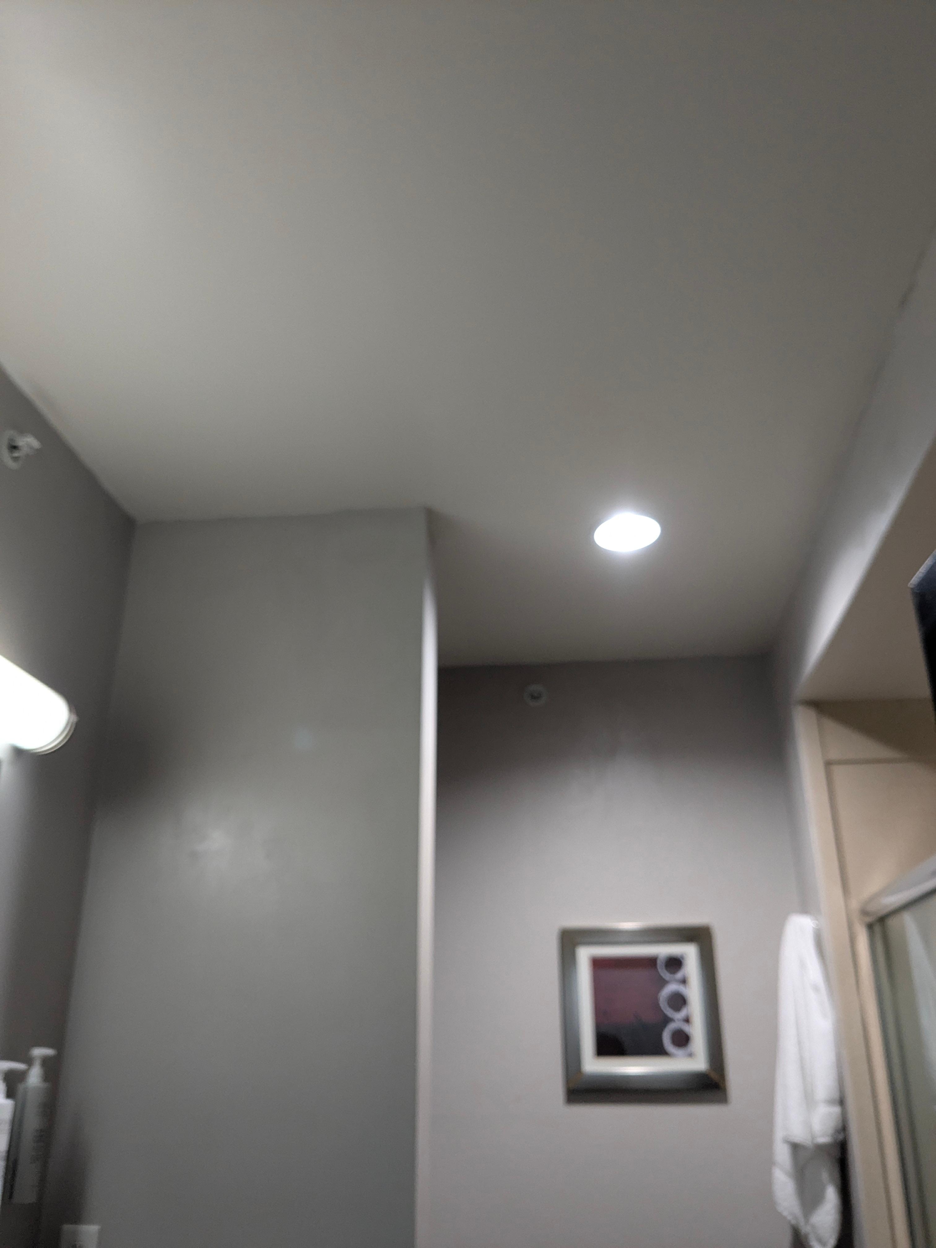 Bathroom has no heater/vent