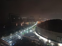 객실에서 바라보 야경