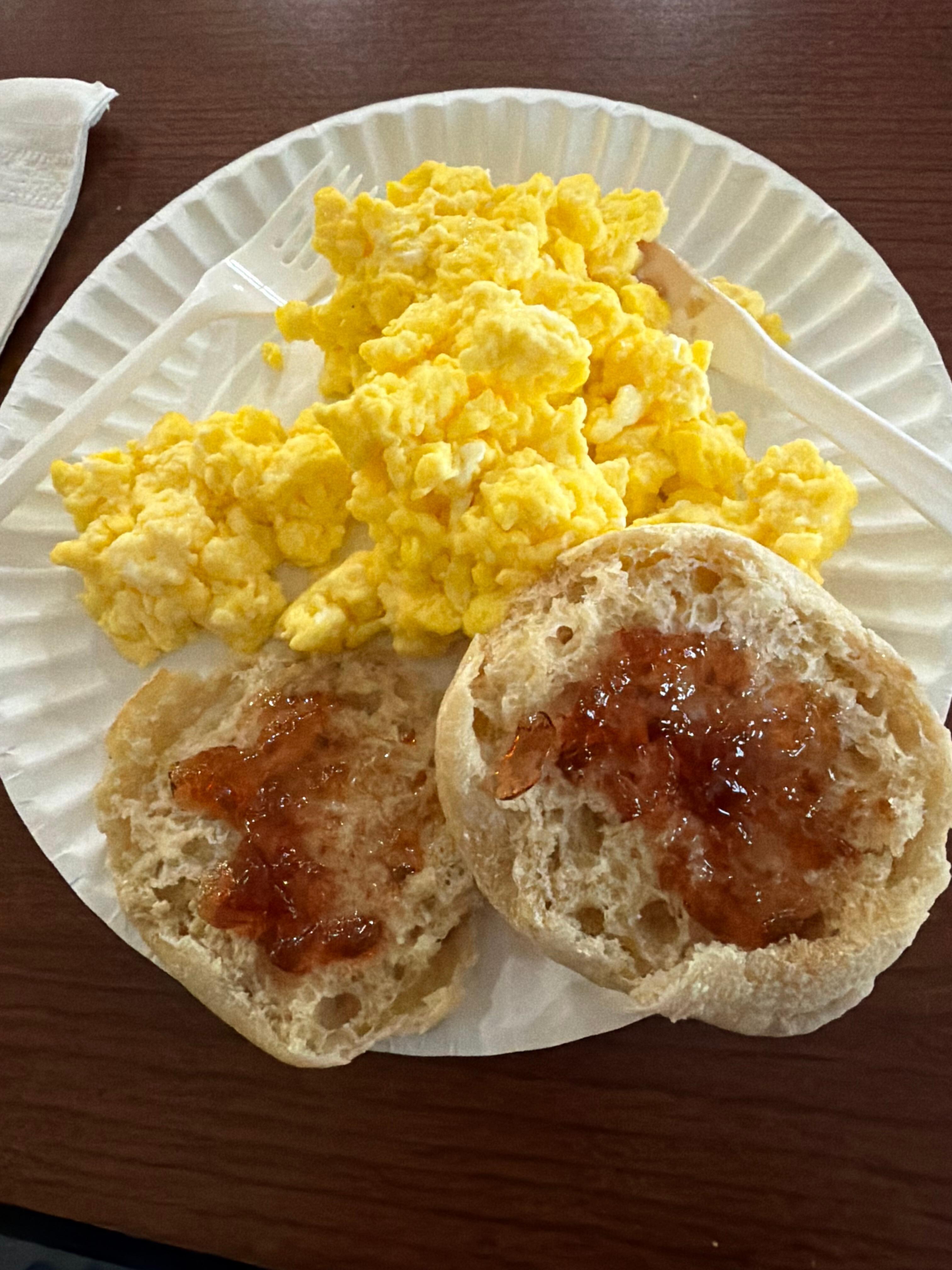 Cold eggs, tasteless English muffin 