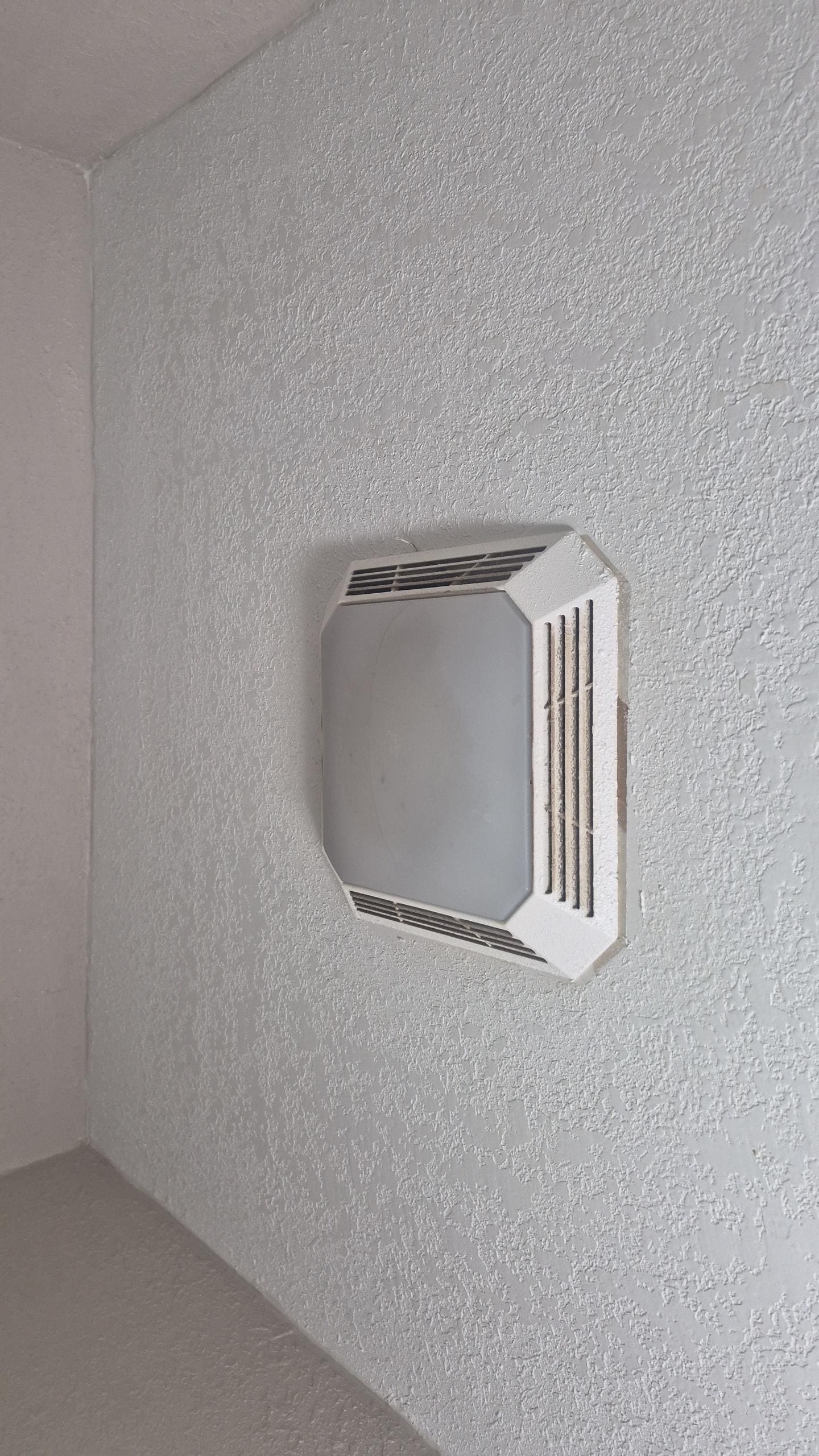 Exhaust in the bathroom