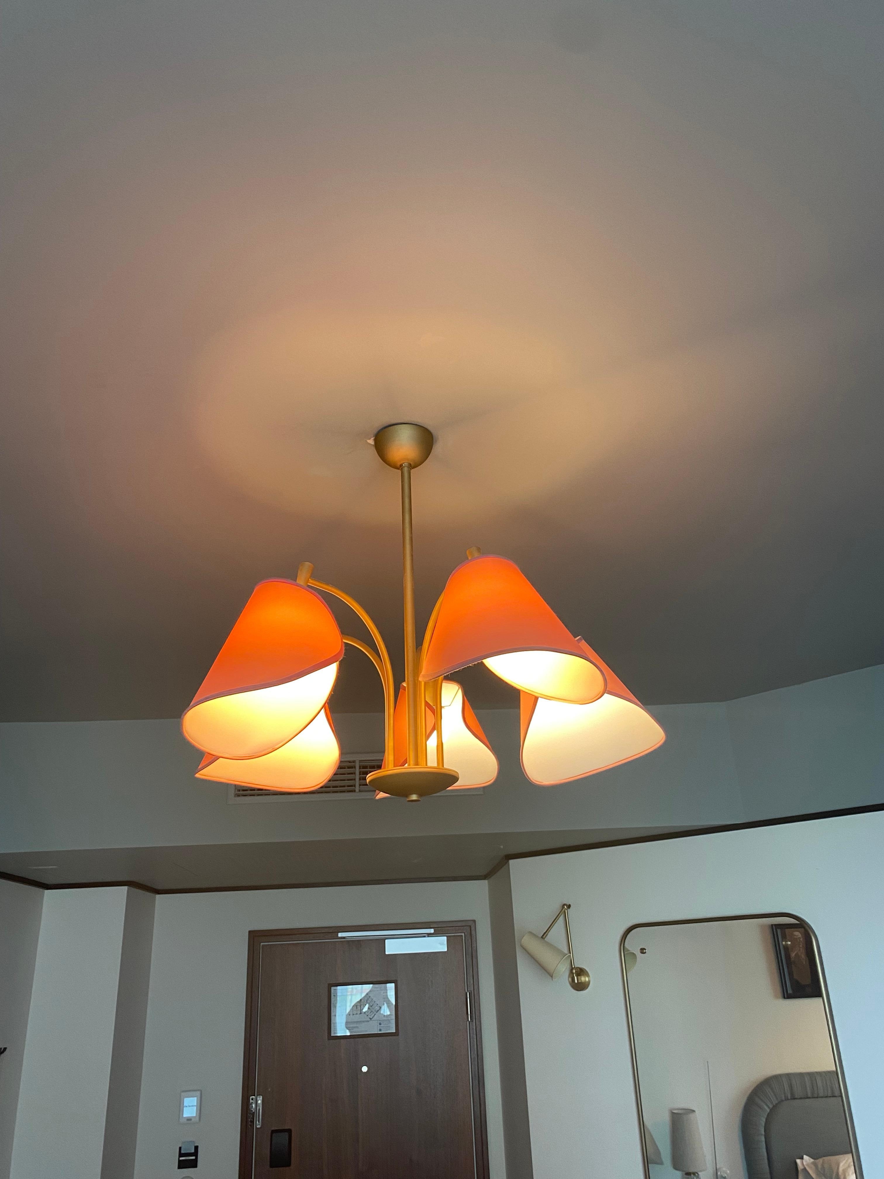 Mooie decoratie in de kamer. 