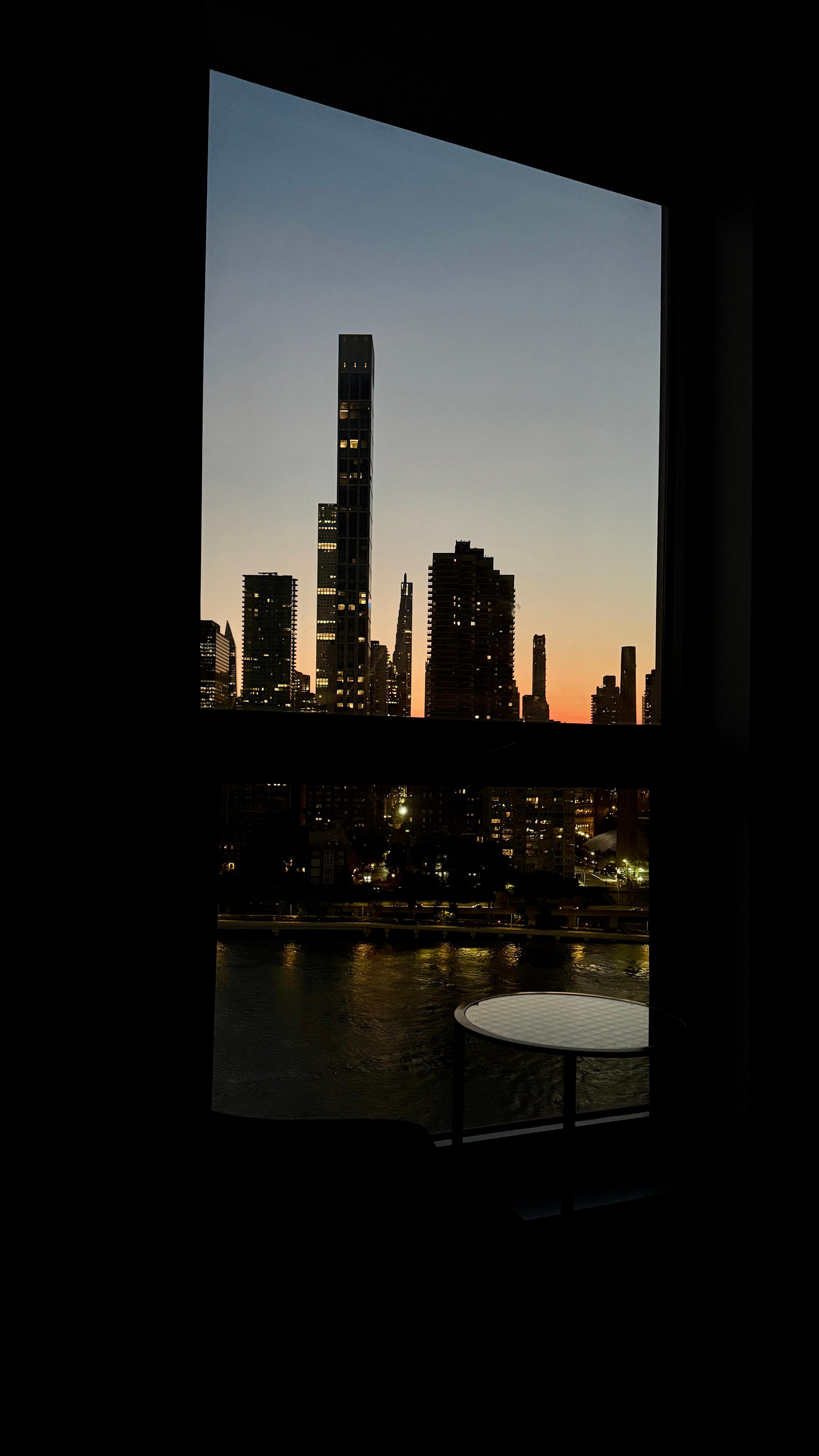 Sun sets over Manhattan 
