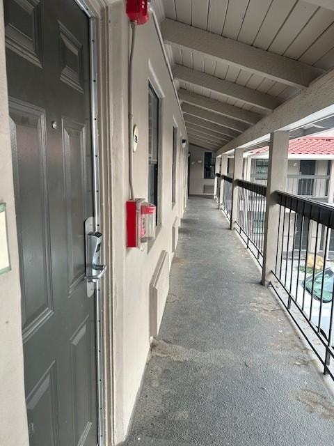 exterior requiere mejora