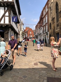 White Hart viewed from Cathedral square.