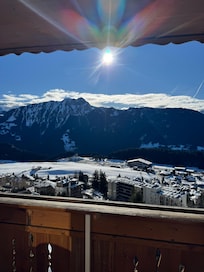 Aussicht Doppelzimmer Nr.23 mit Bergsicht