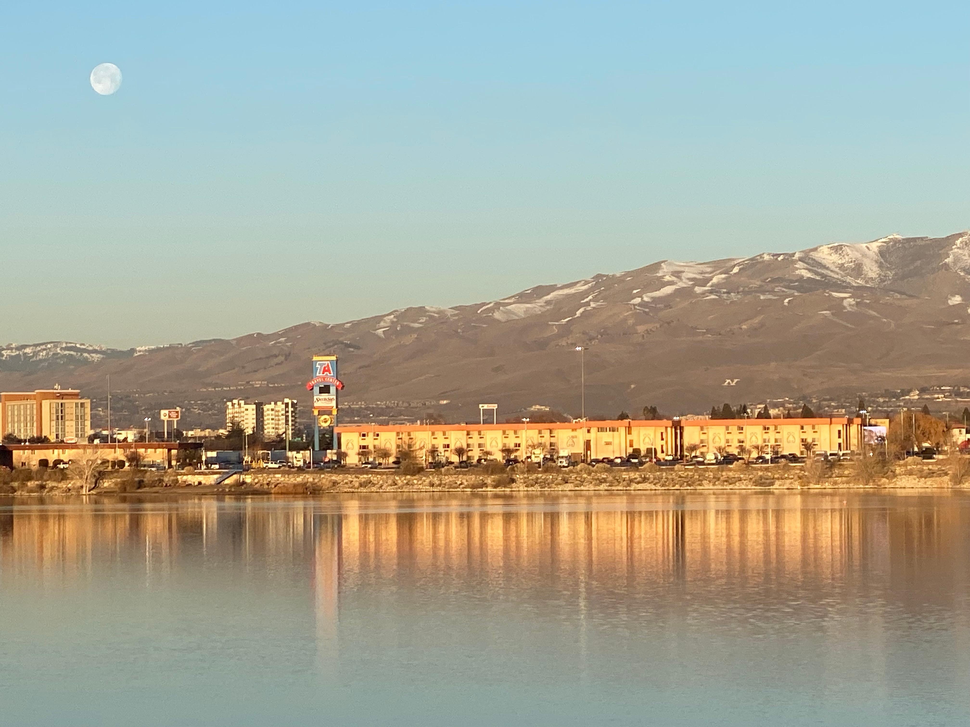 hotel reflected in the marina lake, a short walk from the hotel