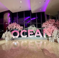 Beautiful Spring Display sign!