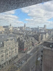 7th floor. Windows filthy so photo not great