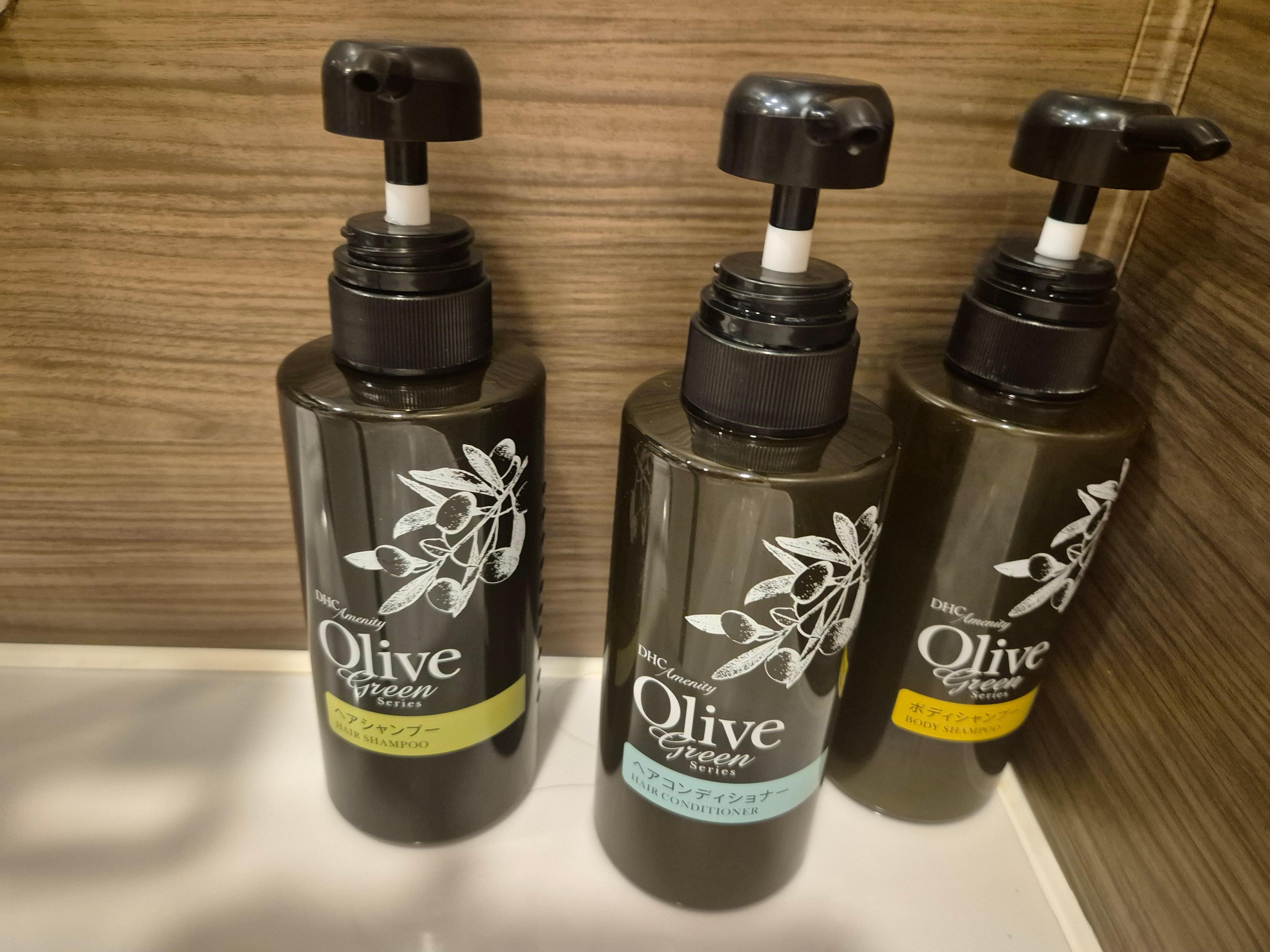 어메니티 컨디셔너가 완전 머릿결 물미역 만들어줘요.