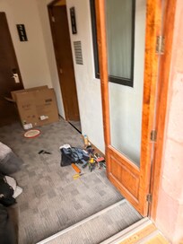 Habitaciones en remodelación, en mi caso no se podía pasar