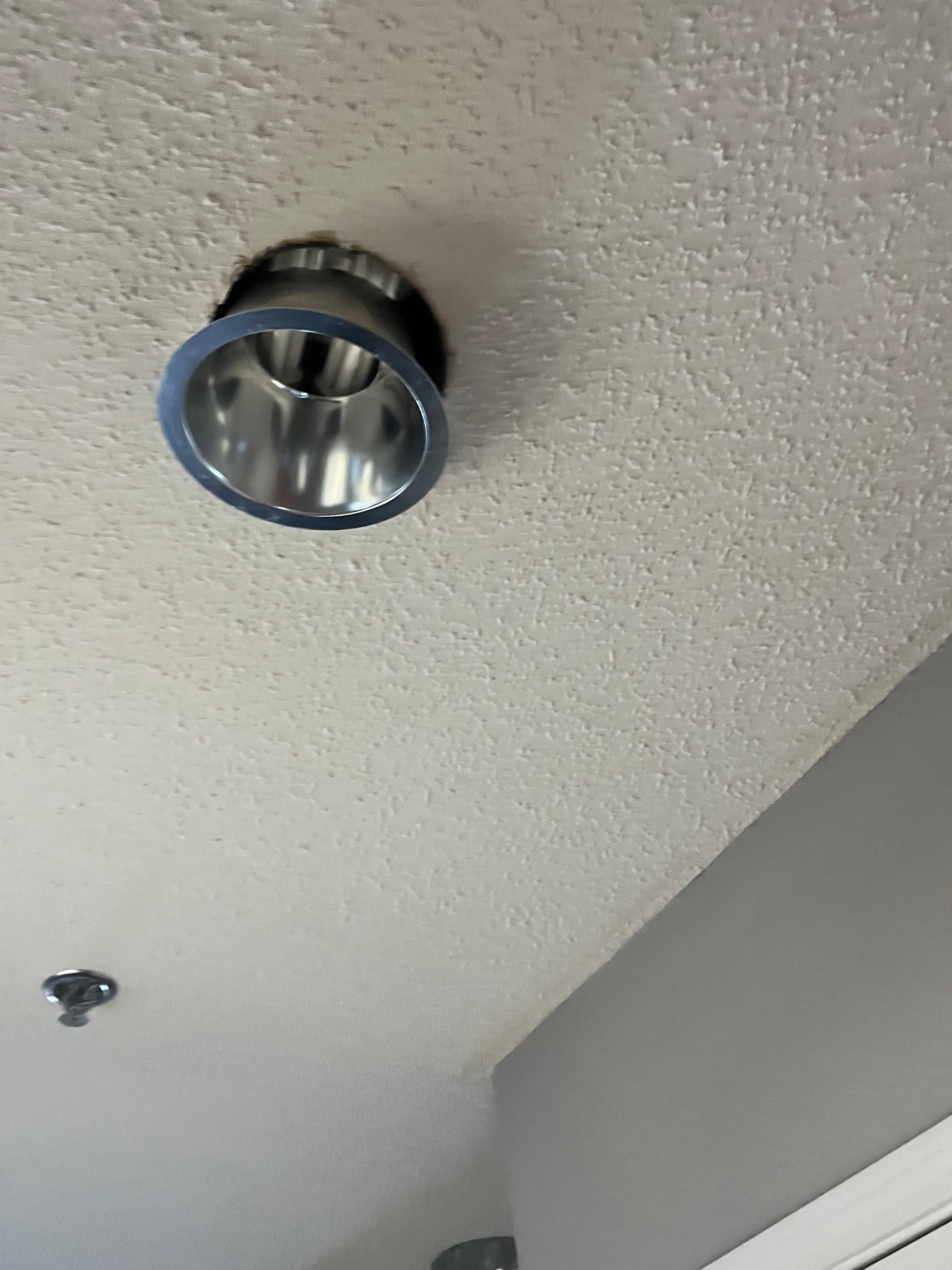 Light fixture hanging 