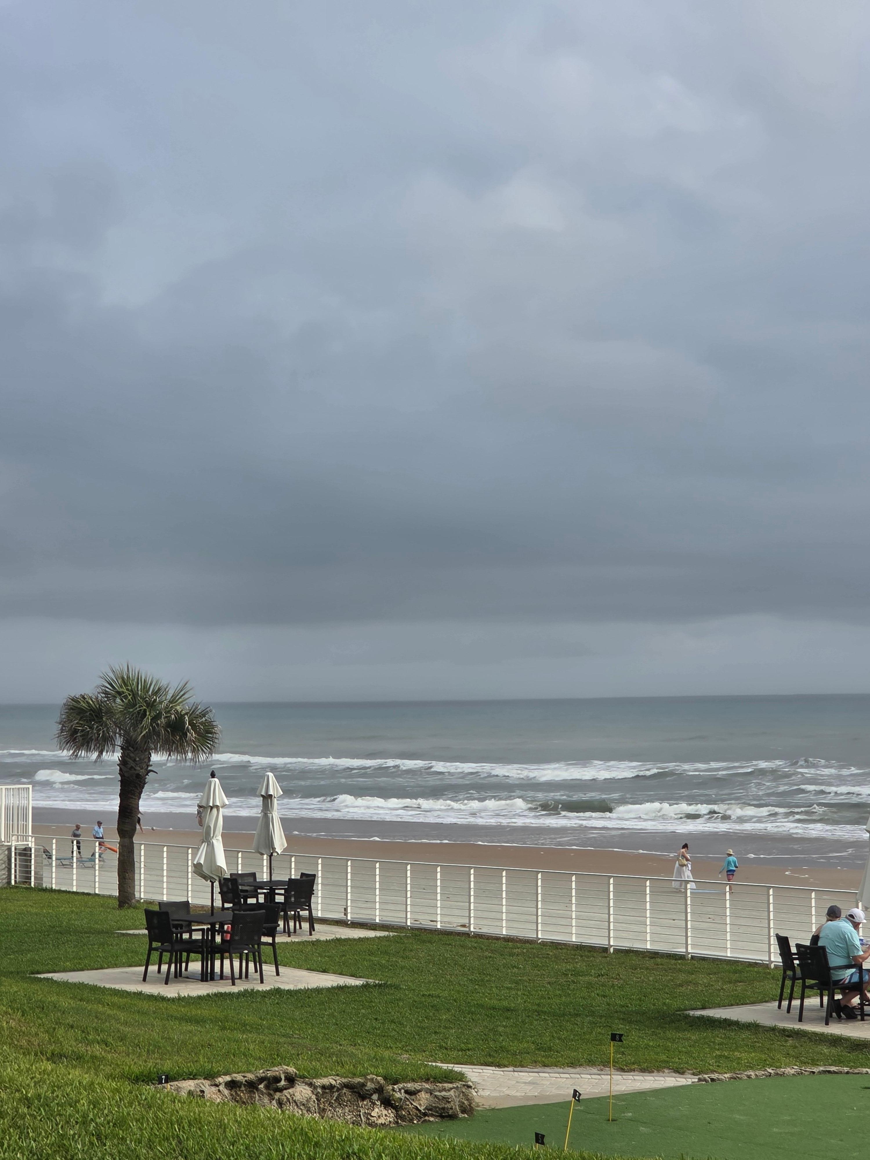 The back of Perry's were you can go down to the beach.