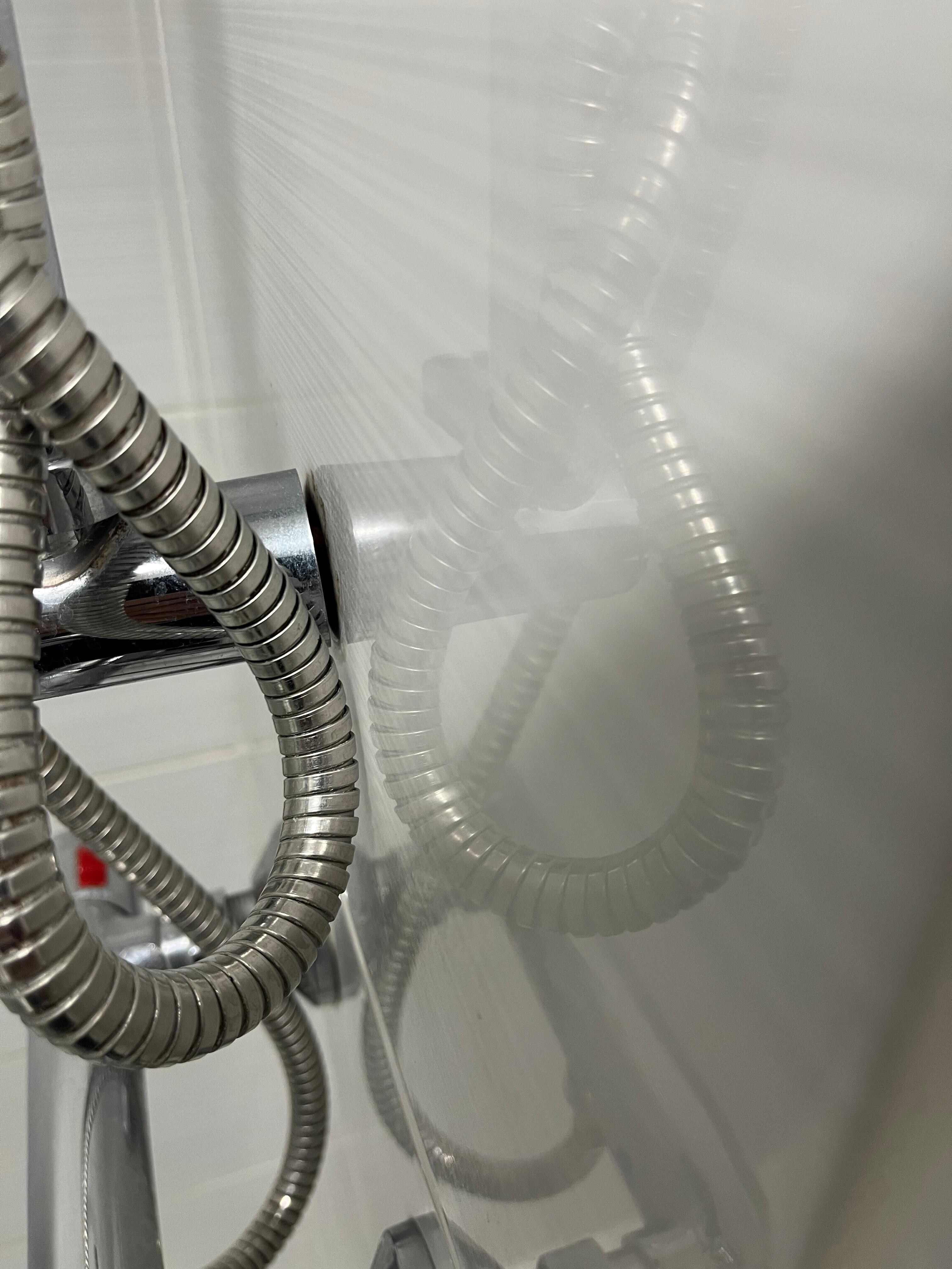 Loose shower rail