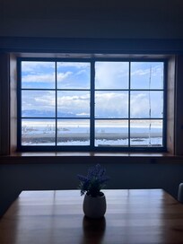 Gorgeous lake views!