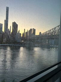 Vista linda, mas vidros sujos