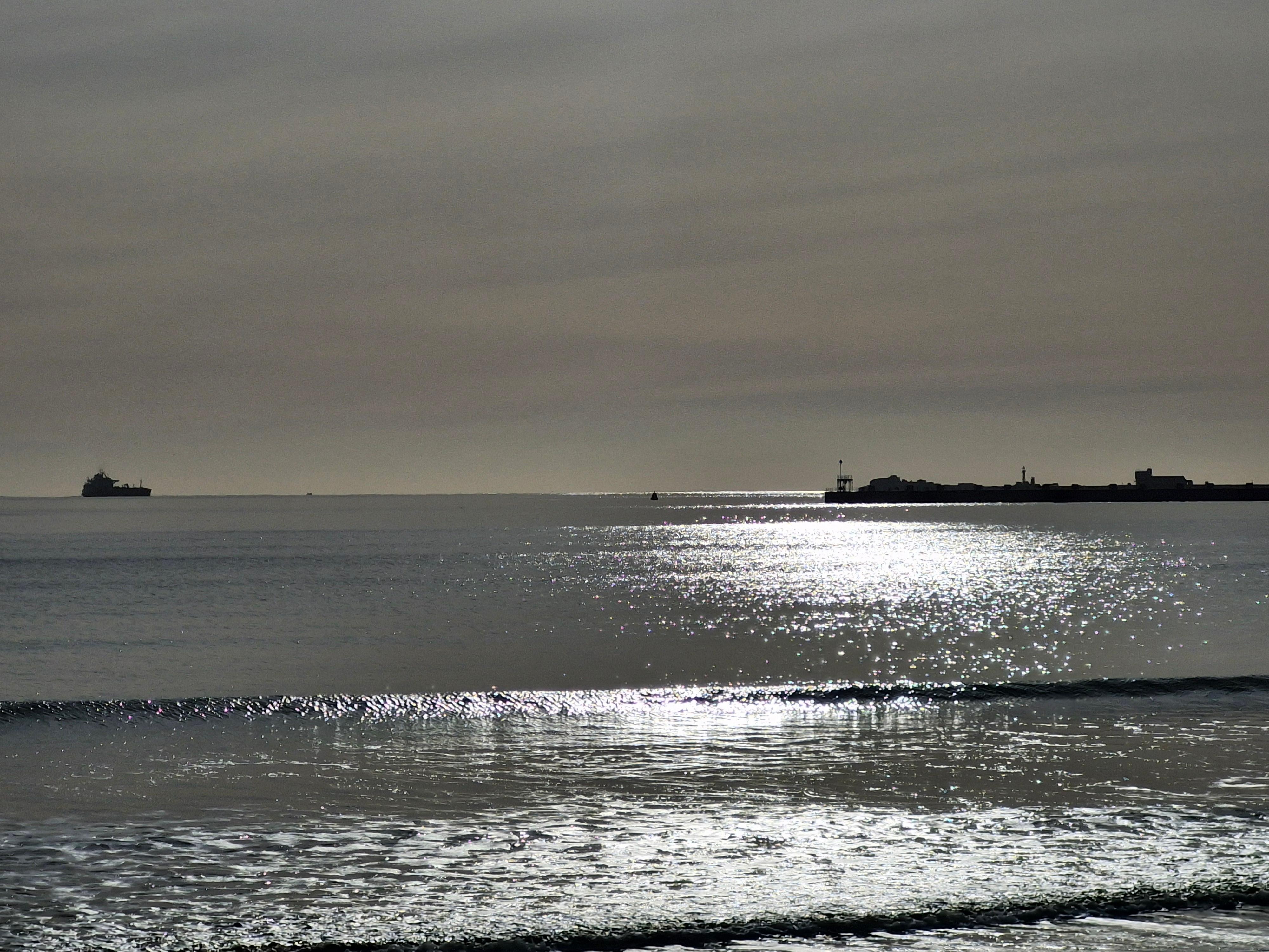 Beautiful stroll along the sea front.