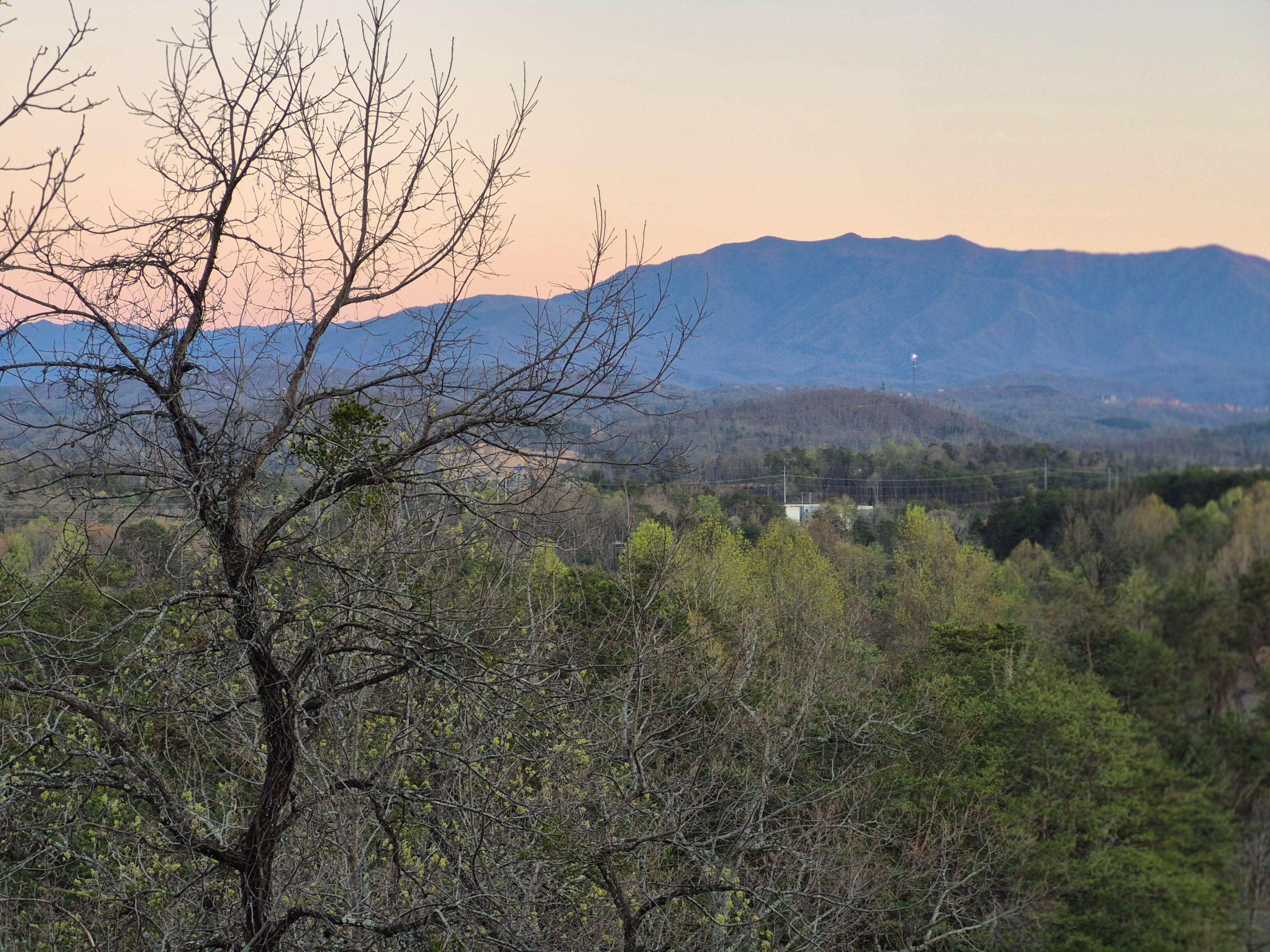 The beautiful mountain view from the living room!