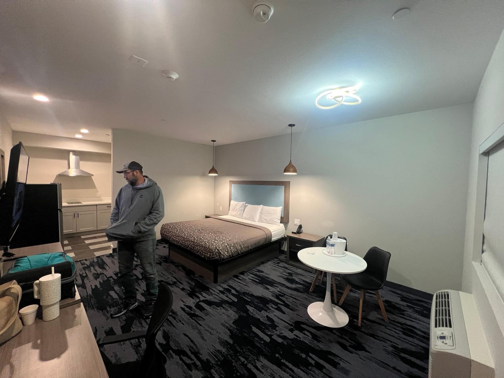 Spacious room. Lights were a little bright, no lamps only ceiling lights.