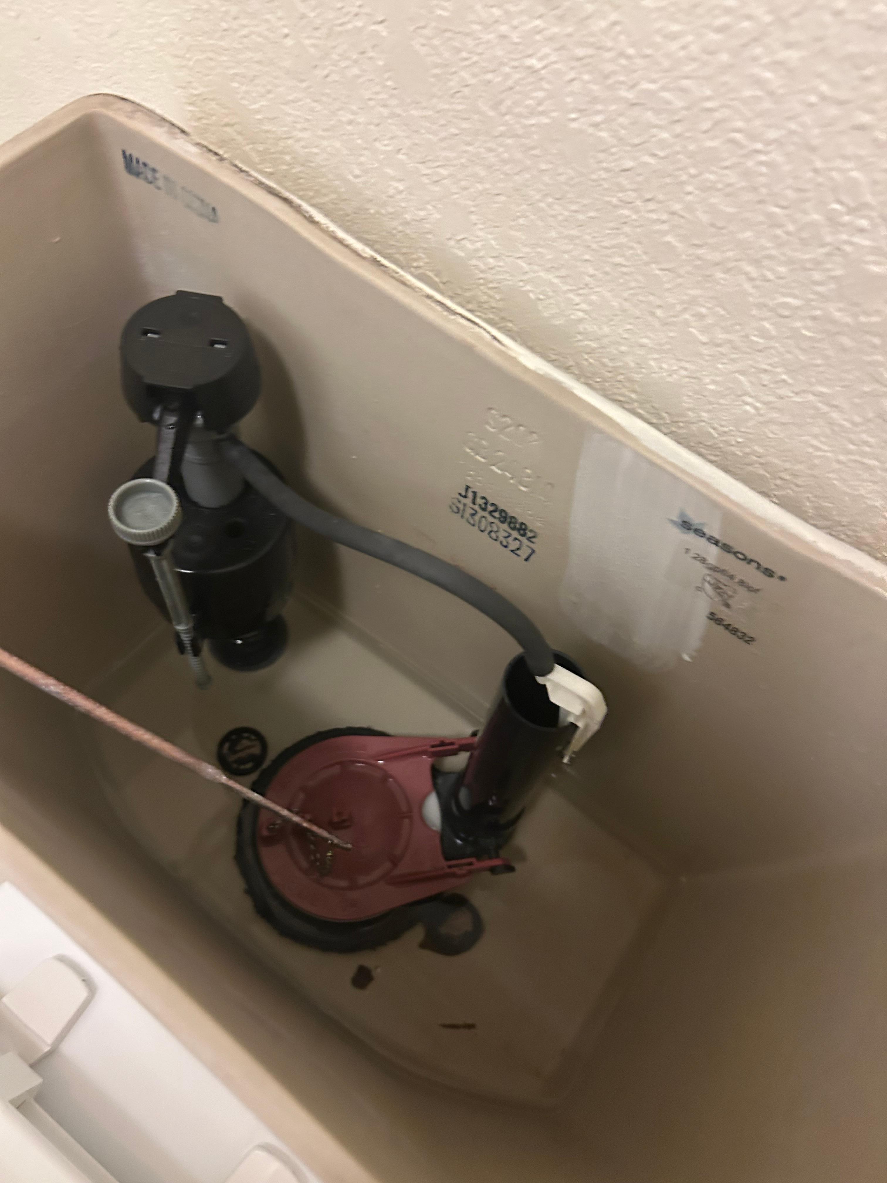 The broken toilet in my room 