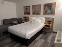 Very comfortable bed