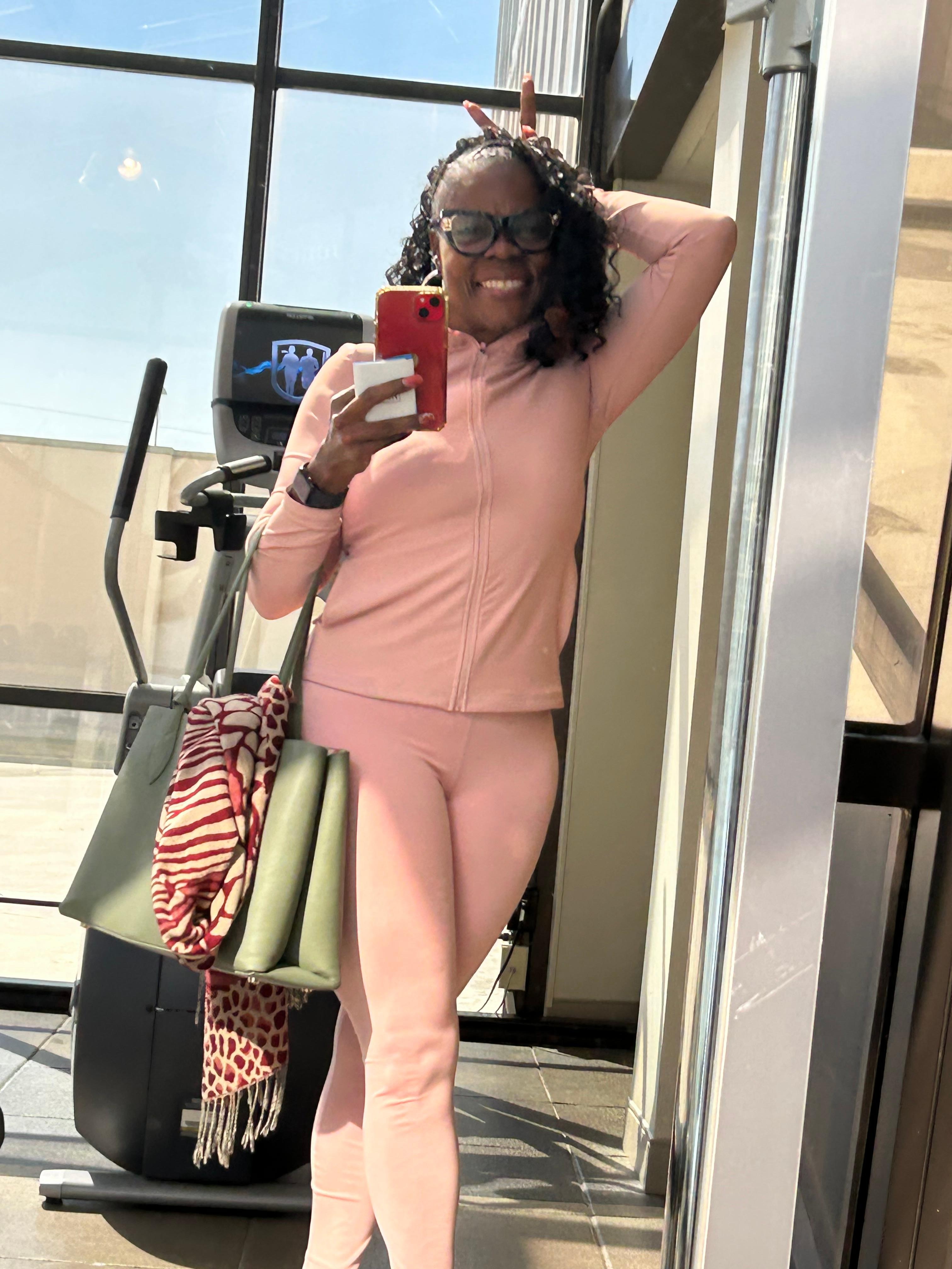 Gym cozy but all you need… beautiful stay