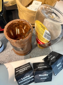 2 jours de suite, le pot de Nutella était à racler, la cuillère pleine de pâte.