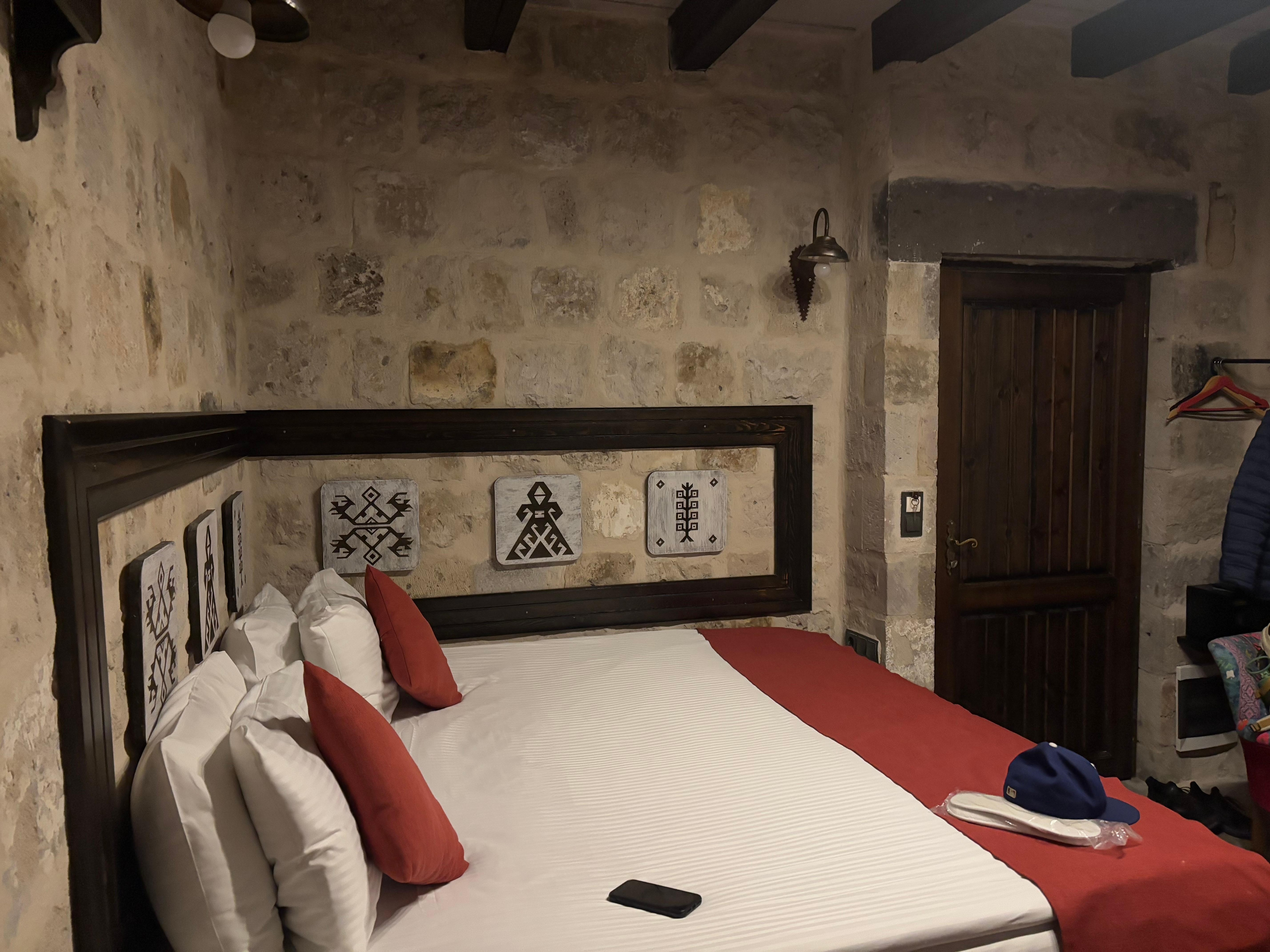 Large king suite room. 