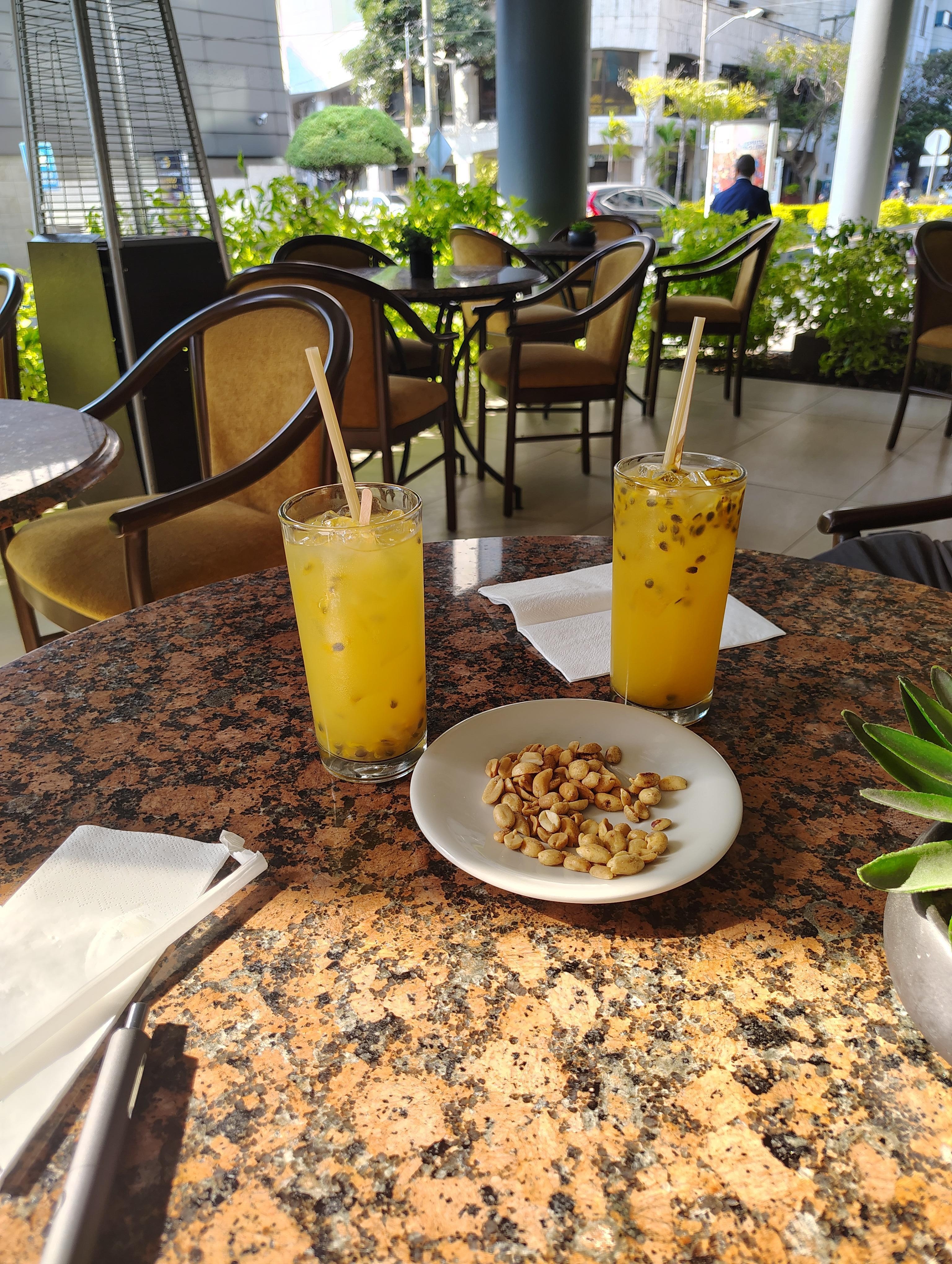 Passion fruit vodka drinks