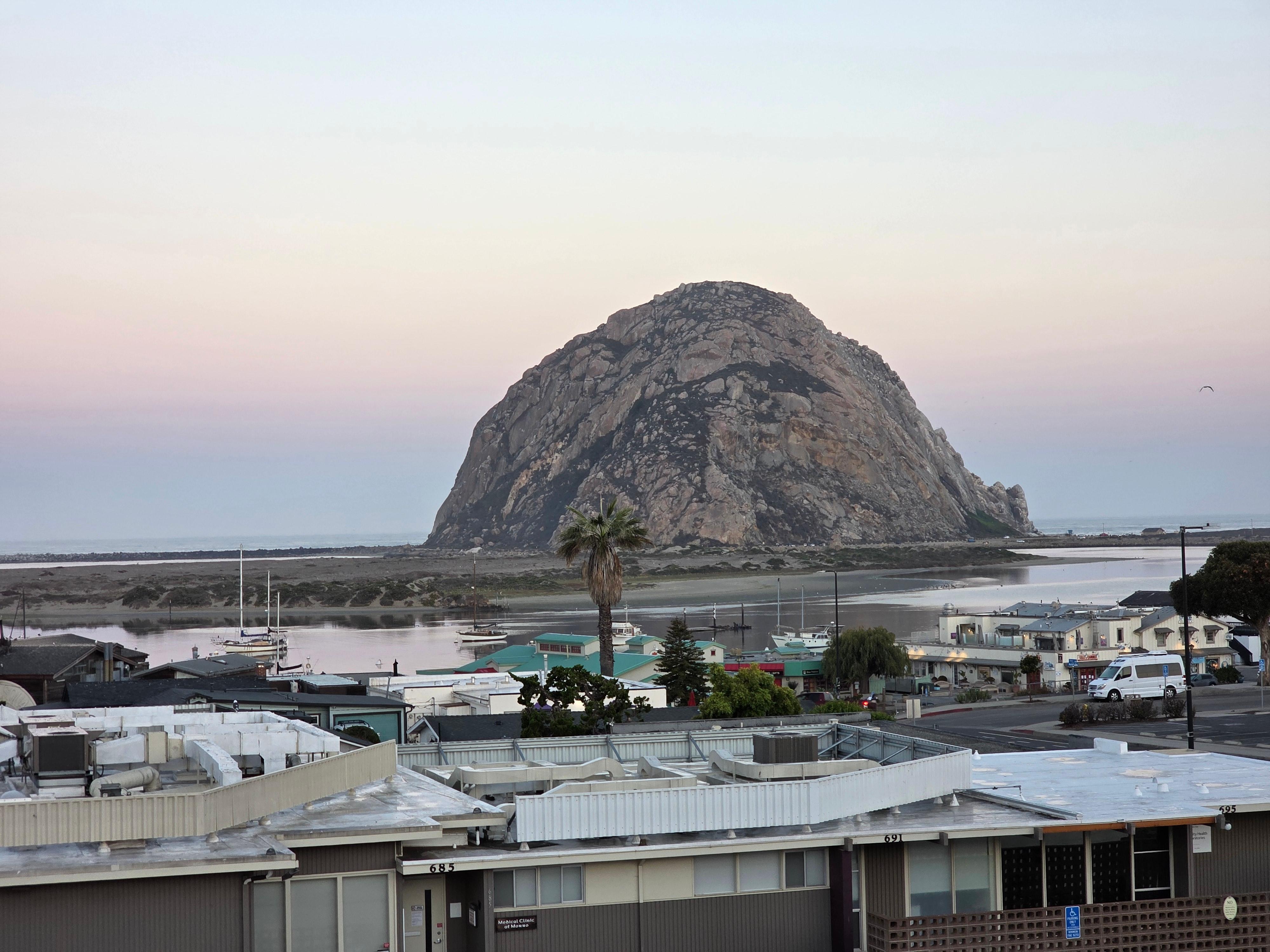 The morro rock view from our room 😍