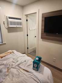 Standing at entry door. view of the room.