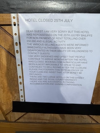 We booked this 3 weeks ago and it’s been closed down since the 25th July . I am absolutely furious I need to my money back.