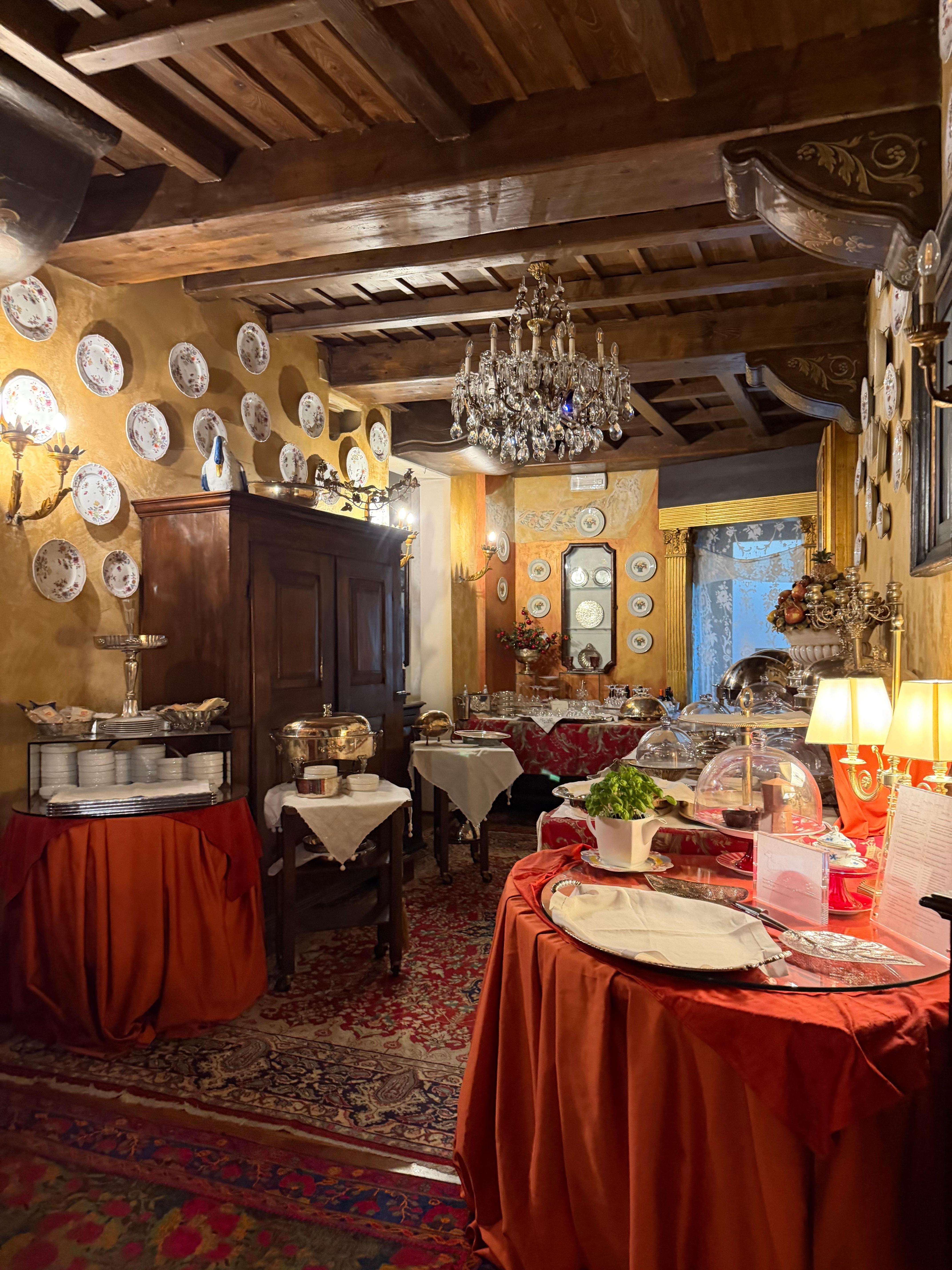 Breakfast room