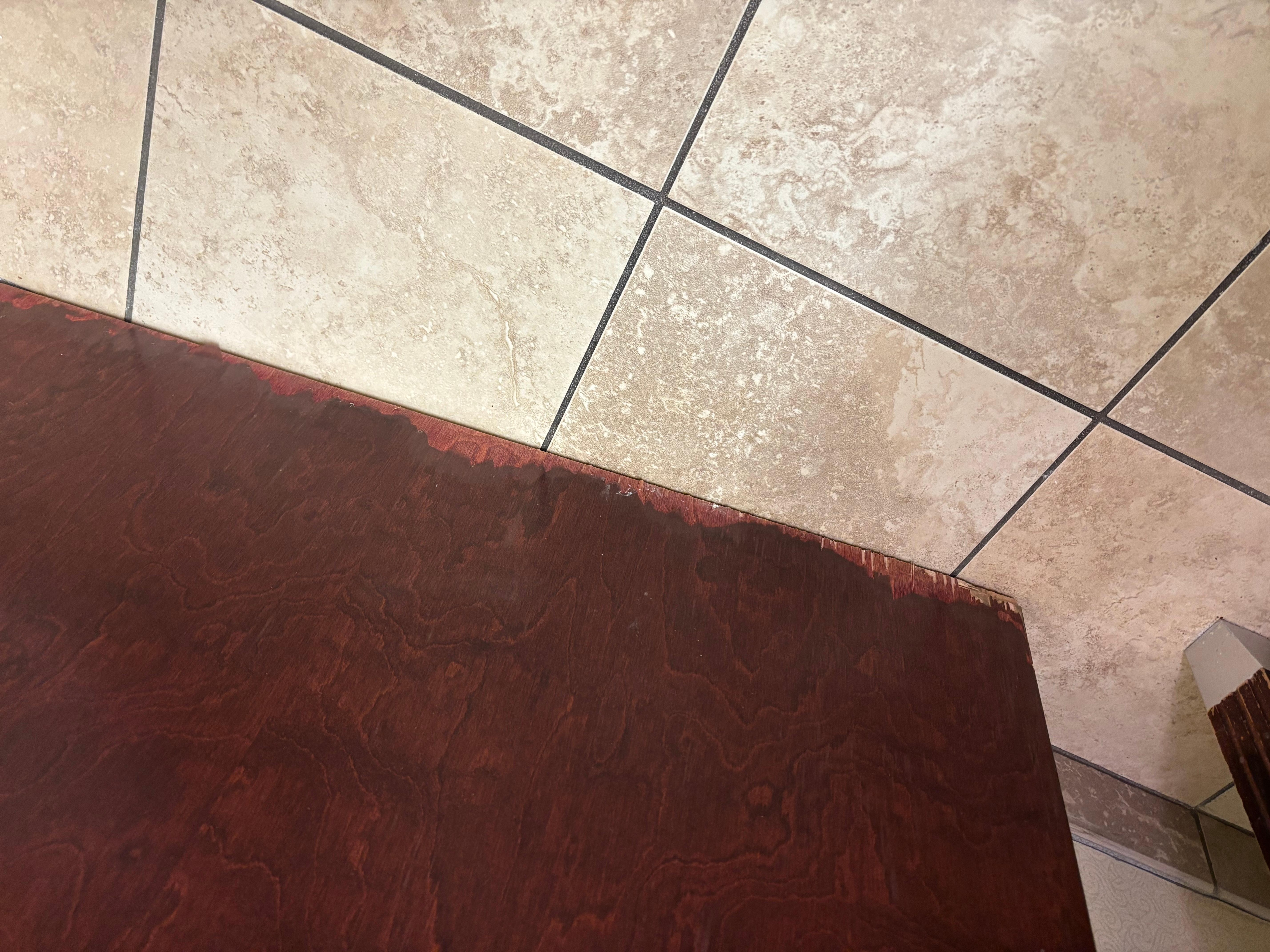 Rotten door bottom for bathroom