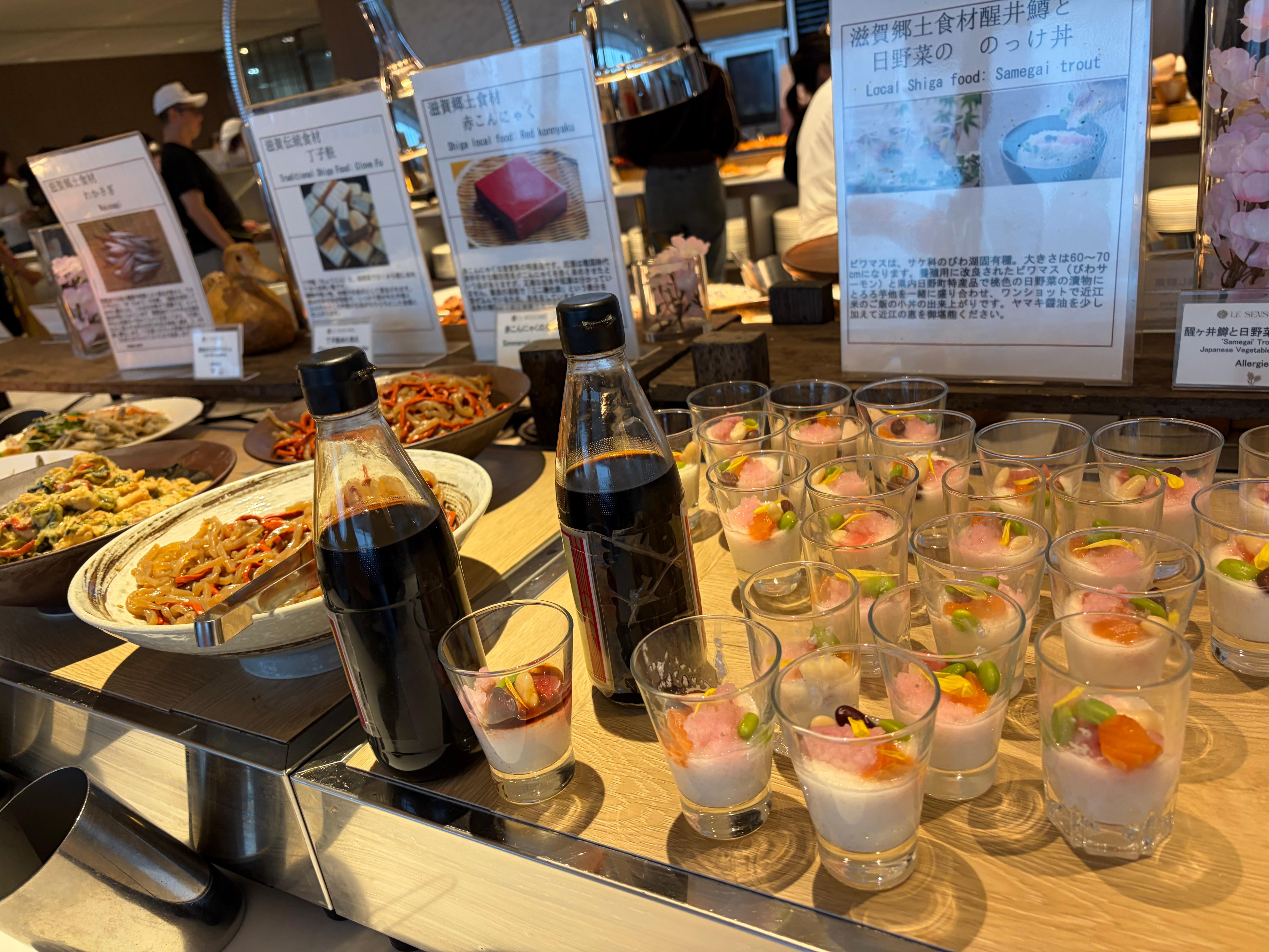 朝食ビュッフェ