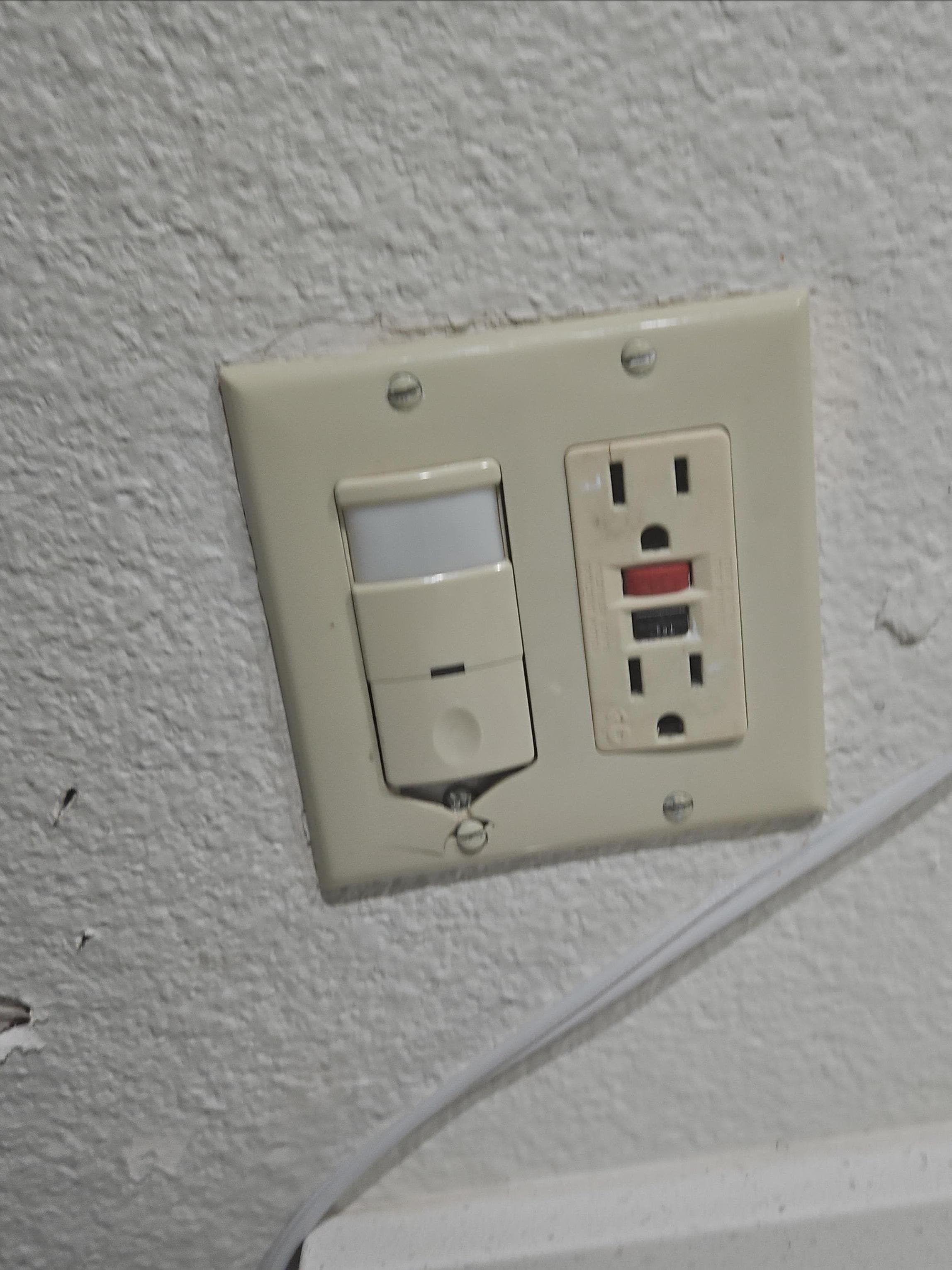 Broken outlet