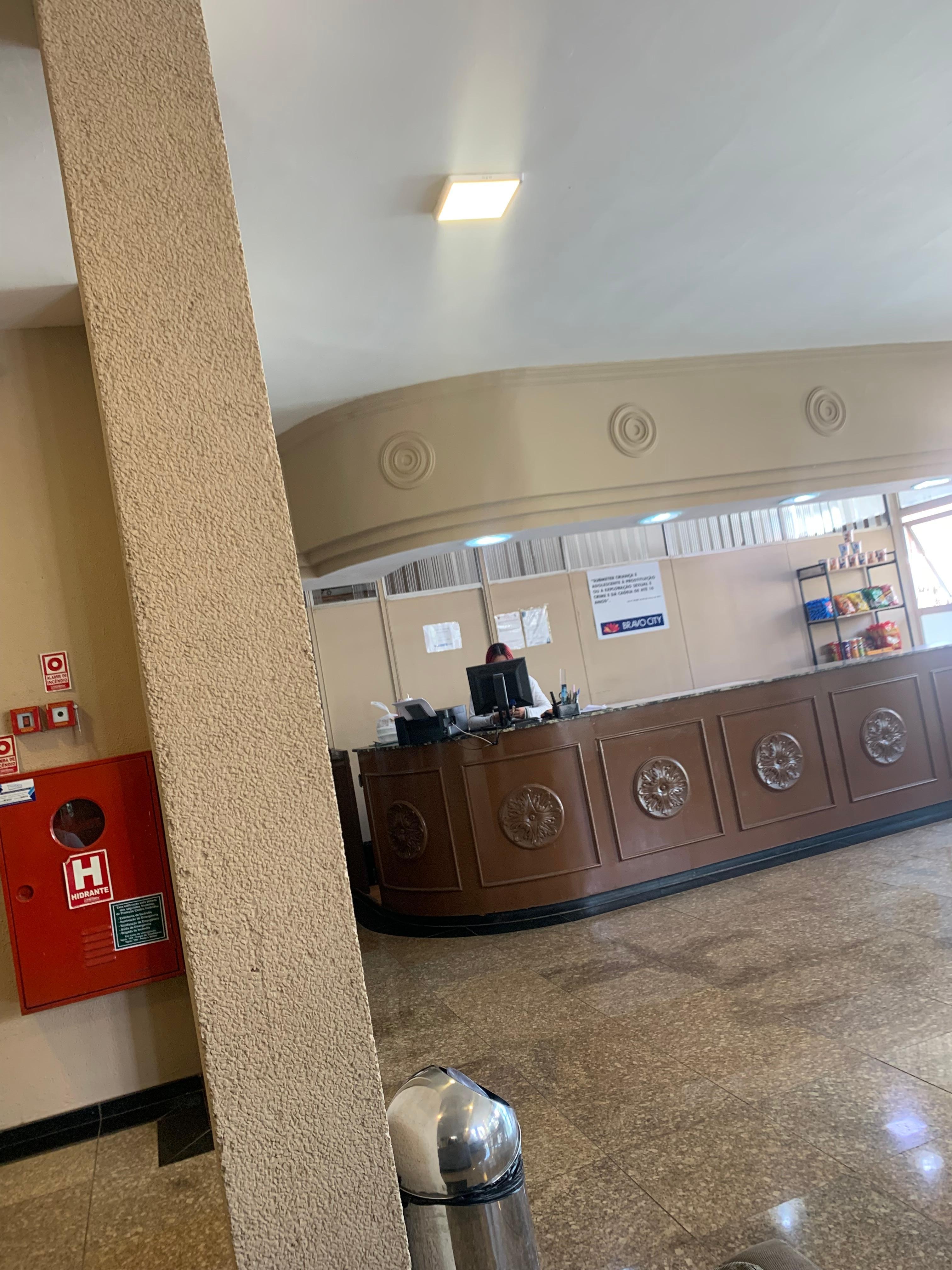 Funcionarios nem aí para os hóspedes, incômodo pra eles!