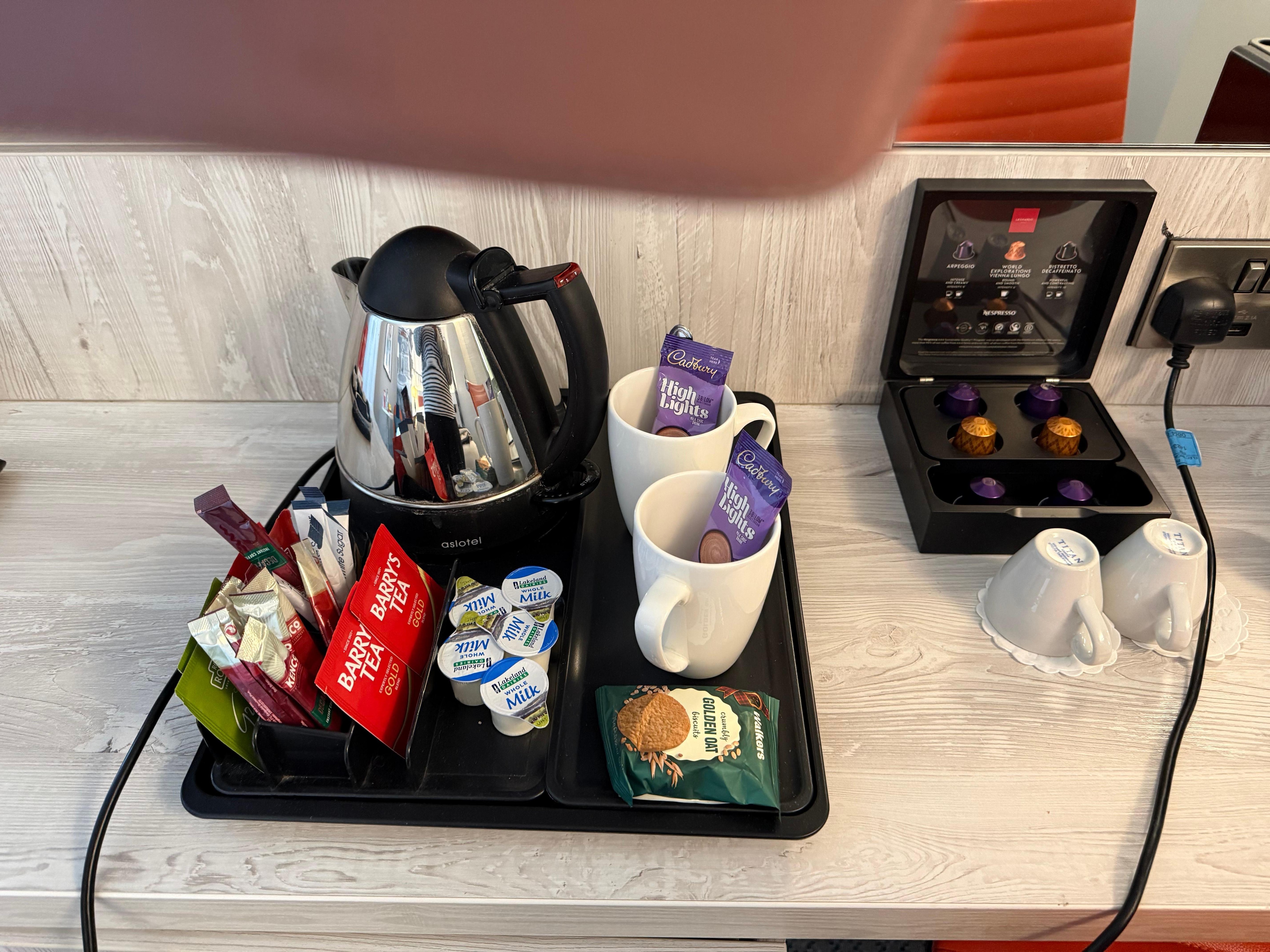 Plenty of tea, coffee and biscuits.