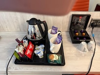 Plenty of tea, coffee and biscuits.