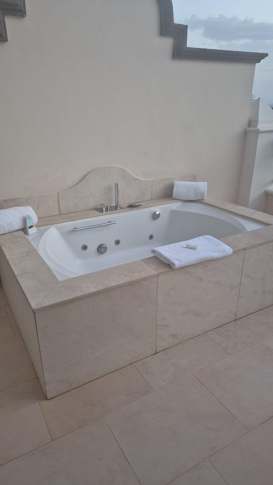 The jacuzzi - really great watching sunsets sipping champagne 