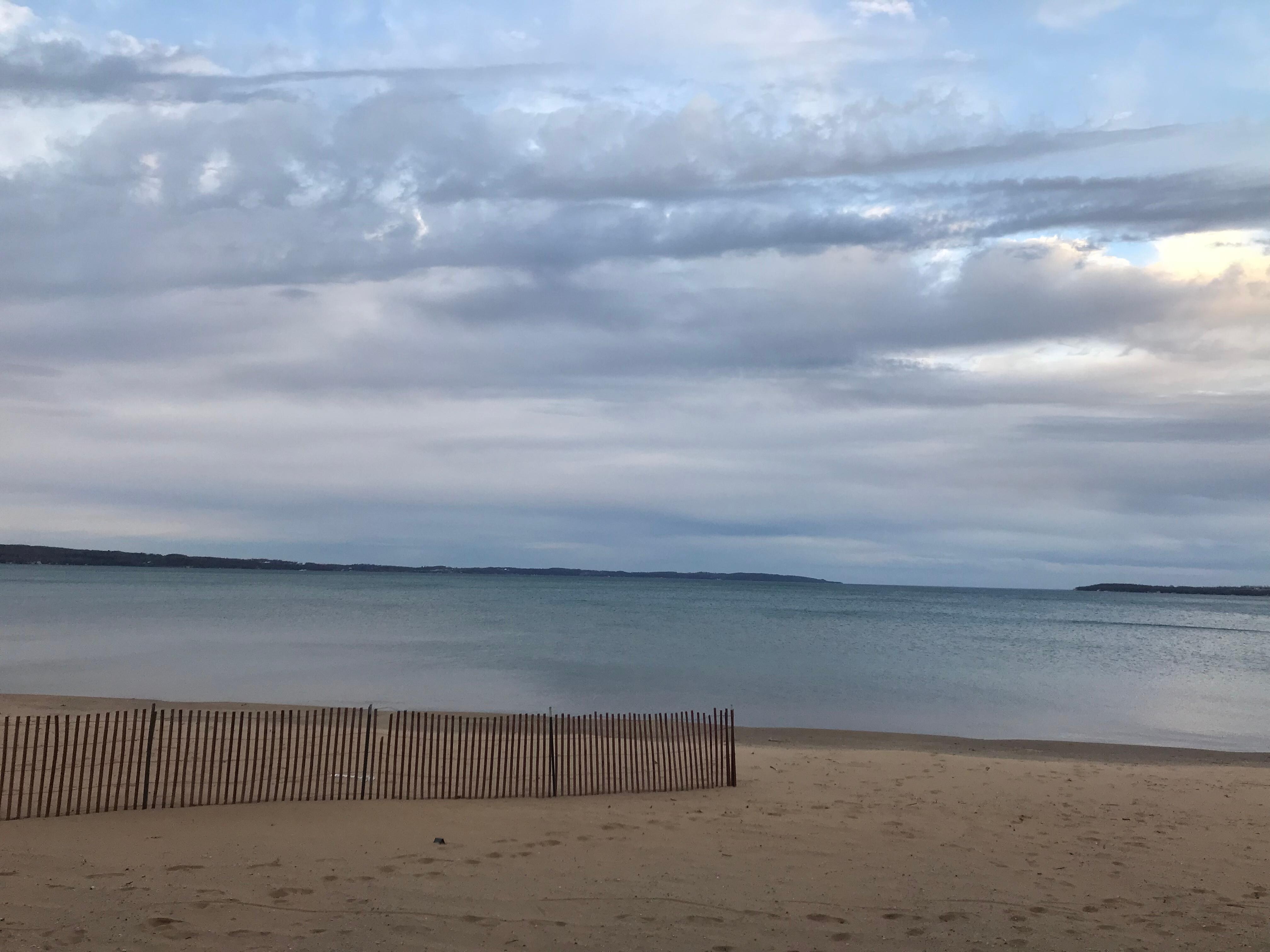 Sugar Beach Resort Hotel, Traverse City: 2019 Room Prices & Reviews ...