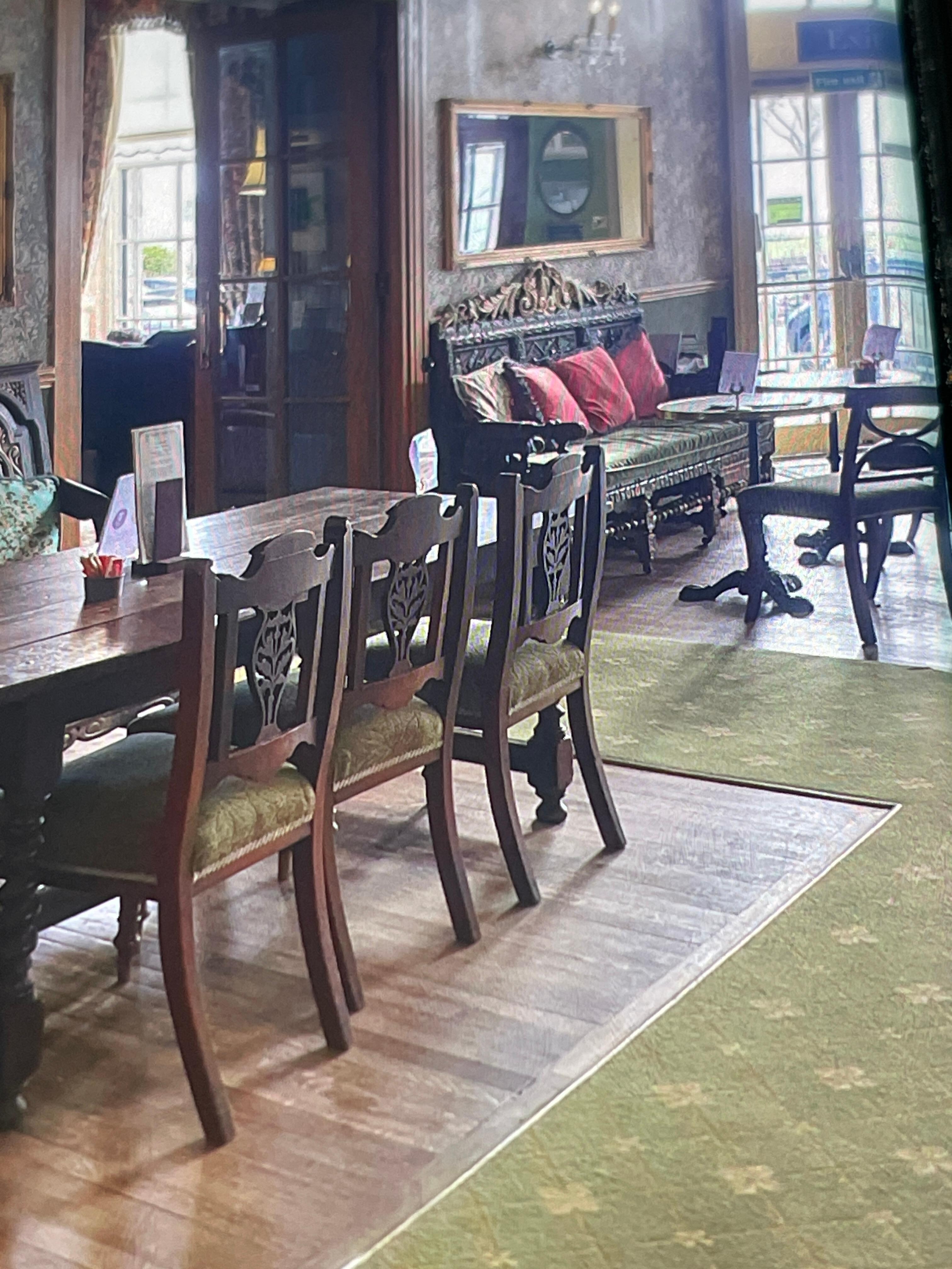 Ground floor coffee lounge area