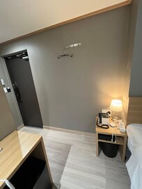 枕元にもコンセントあり